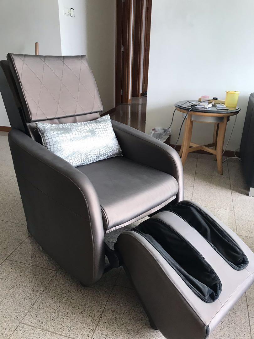 Osim uAngel OS-825, Furniture & Home Living, Furniture, Chairs on Carousell