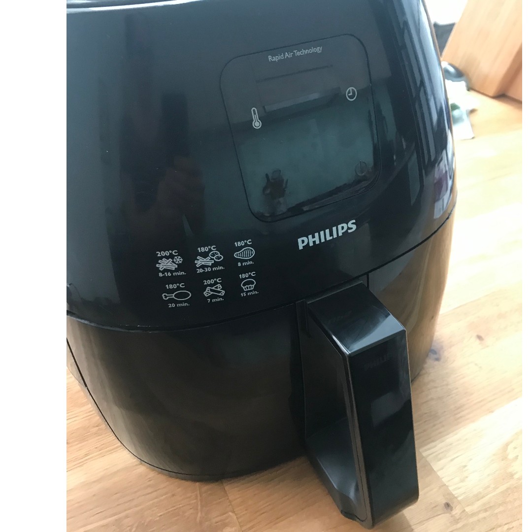 Philips Air Fryer (HD9240 Model) - Rarely Used, TV & Home Appliances ...