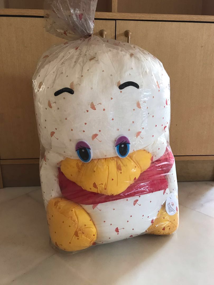 Pi yo pi yo duck stuffed toy, Hobbies & Toys, Toys & Games on Carousell