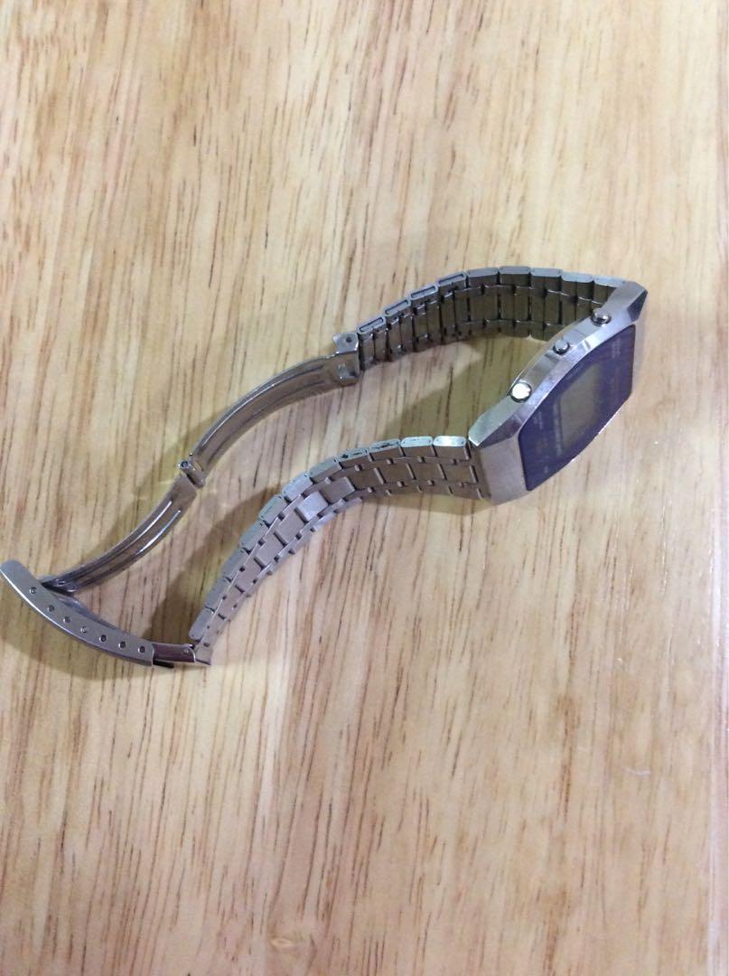 Vintage Citizen Vega Quartz Watch (1980s), Men's Fashion, Watches & Accessories, Watches on ...