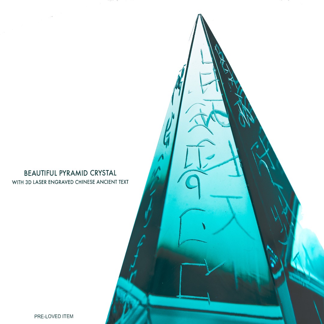 Beautiful Pyramid Crystal with 3d Laser Engraved Chinese Ancient Text ...