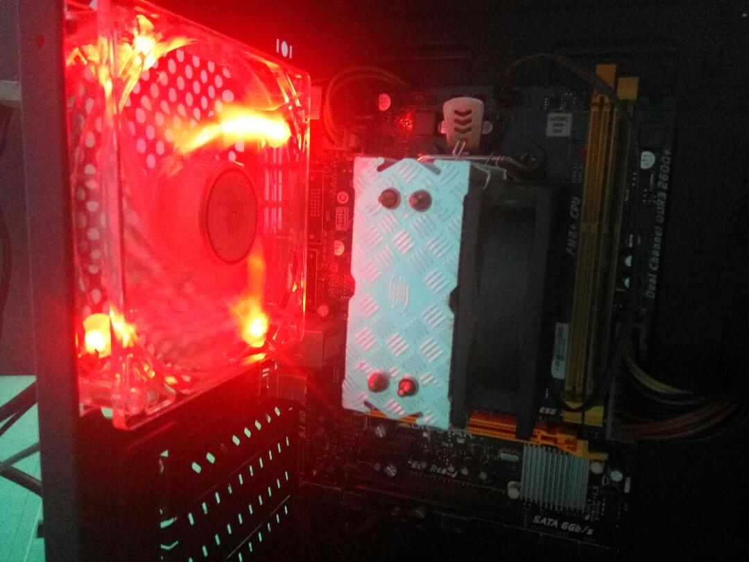 AMD A8-7500 Radeon R7, Computers & Tech, Desktops on Carousell