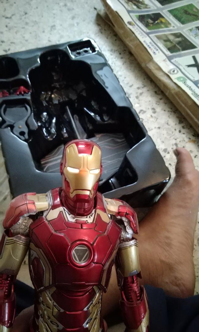 Bootleg Hot Toys Figures - Home Alqu
