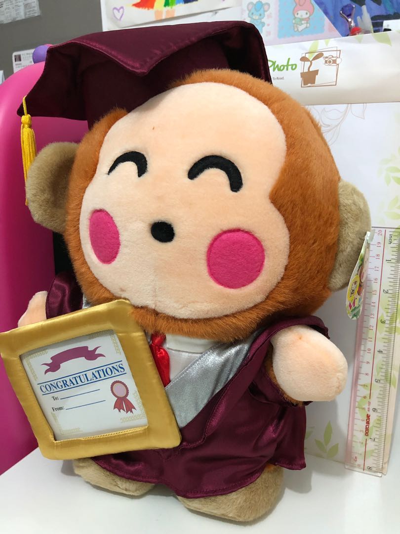 畢業公仔Monkichi, 興趣及遊戲, 玩具 & 遊戲類 - Carousell