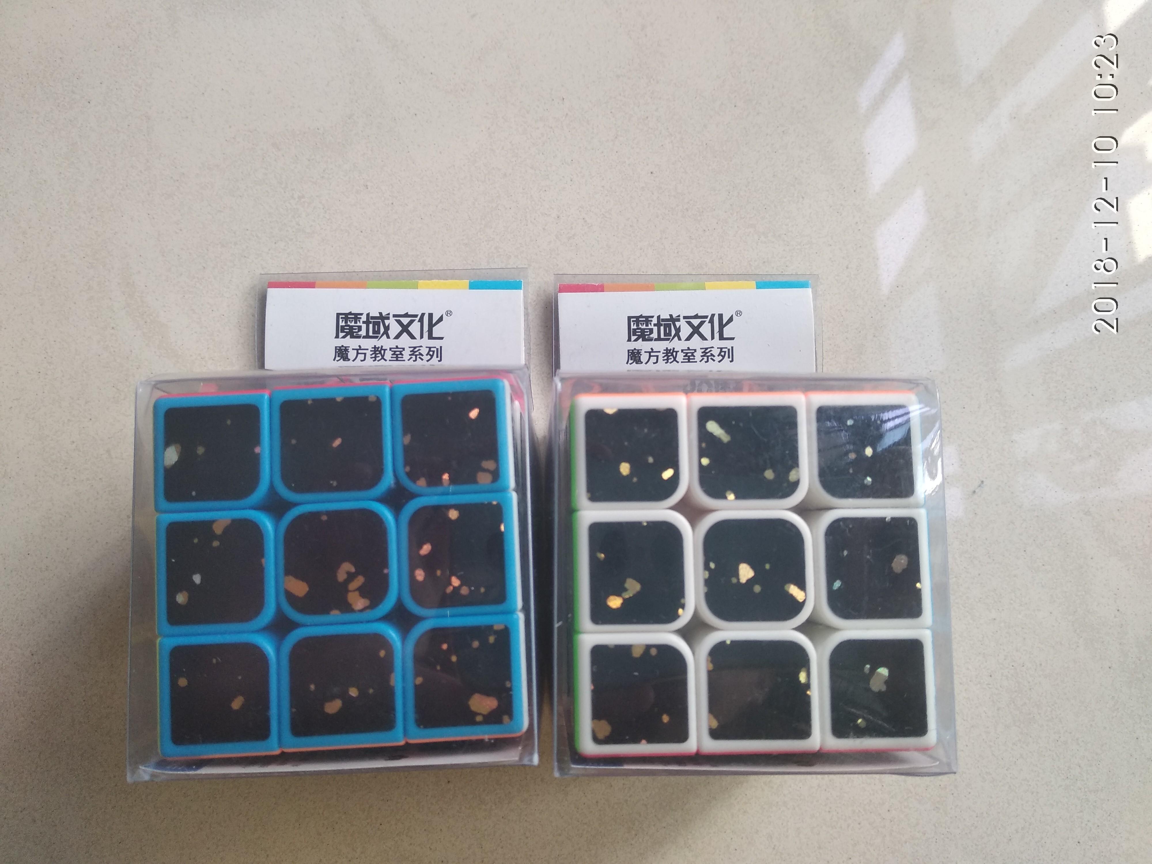 Moyu splash gold 3x3 cube, Toys & Games, Others on Carousell