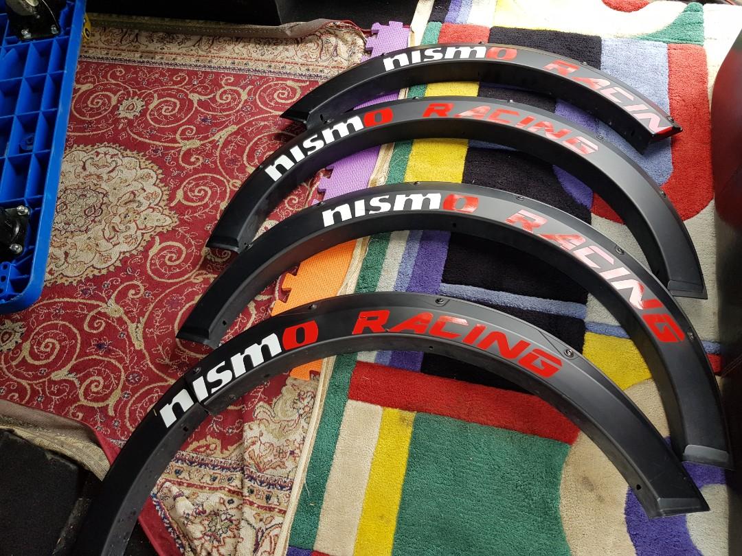 Nv350 side fender with nismo racing sticker, Car Accessories ...