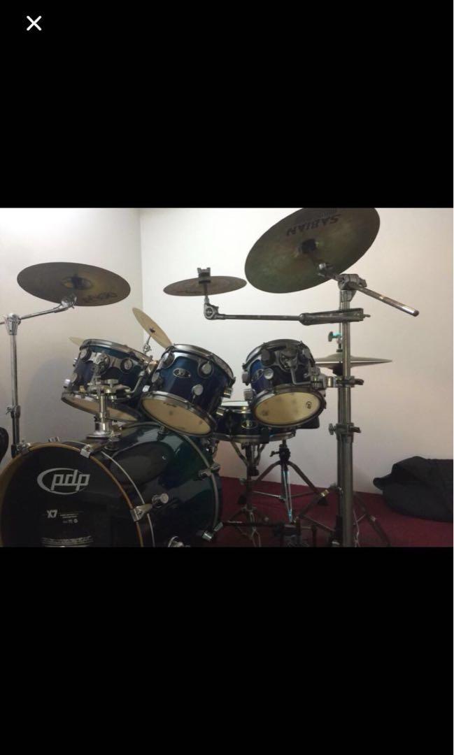 PDP Blue Sparkle Fade 7 piece drumset / drum kit, Hobbies & Toys, Music ...