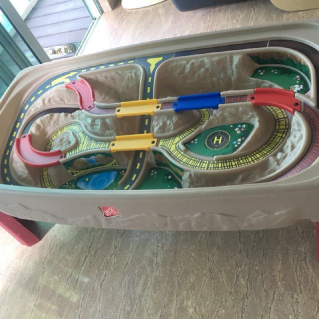 Step 2 Deluxe Canyon Road Train & Track Table, Babies & Kids, Baby ...