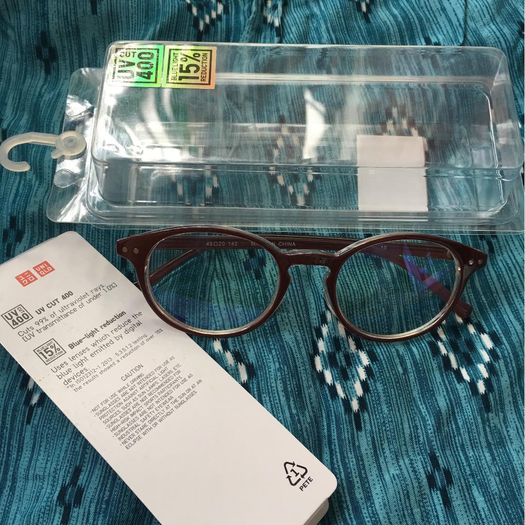 Uniqlo UV & Blue-light reduction glasses {Unisex}, Women's Fashion ...