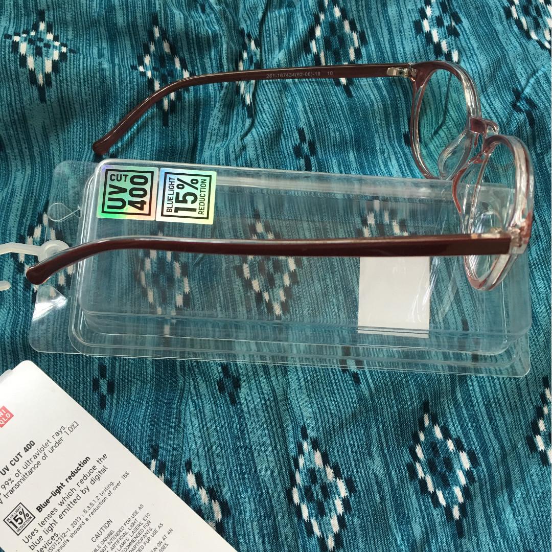 Uniqlo UV & Blue-light reduction glasses {Unisex}, Women's Fashion ...