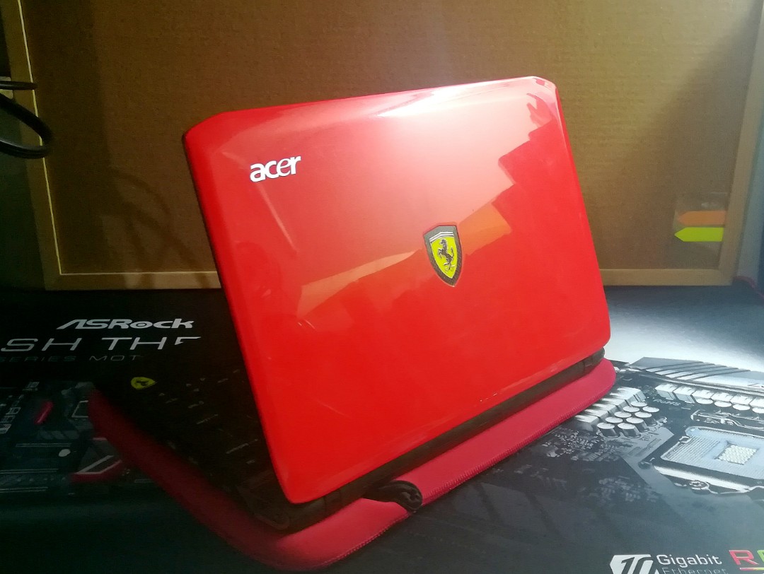 Acer Ferrari one Aspire 200 series on Carousell