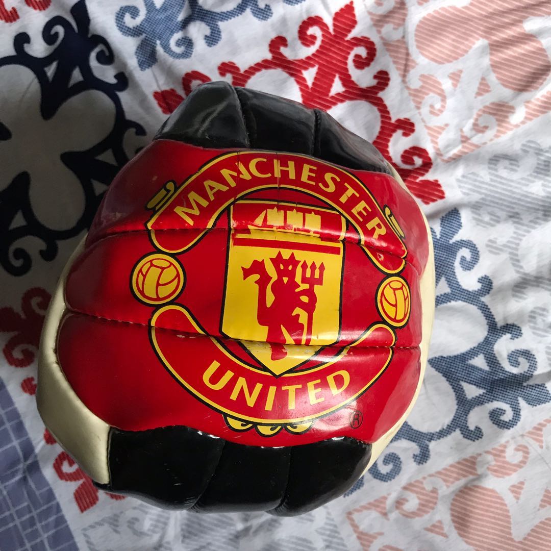 Manchester United Soccer Ball / Football, Sports Equipment, Sports ...