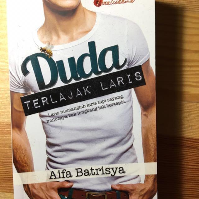 Novel Melayu Duda Terlajak Laris Hobbies And Toys Books And Magazines