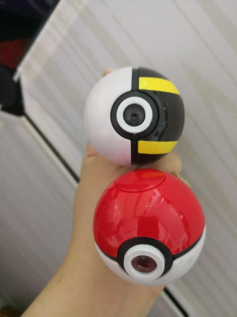Pokemon Ball key chains, Hobbies & Toys, Toys & Games on Carousell
