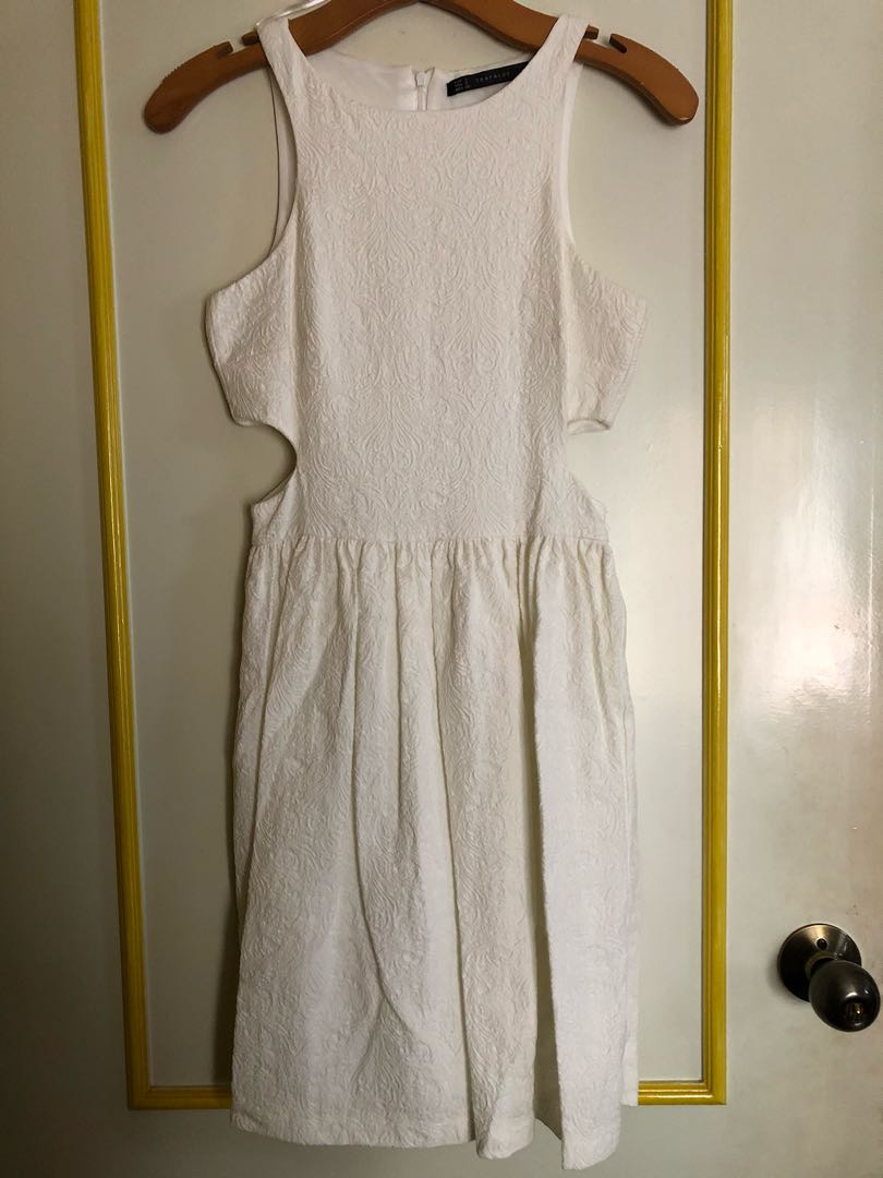 Zara White dress with cut- outs on the side, Women's Fashion, Dresses ...