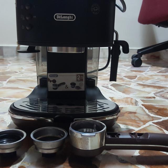 DeLonghi Icona Vintage Pump Driven Coffee Machine - (Black), TV & Home ...