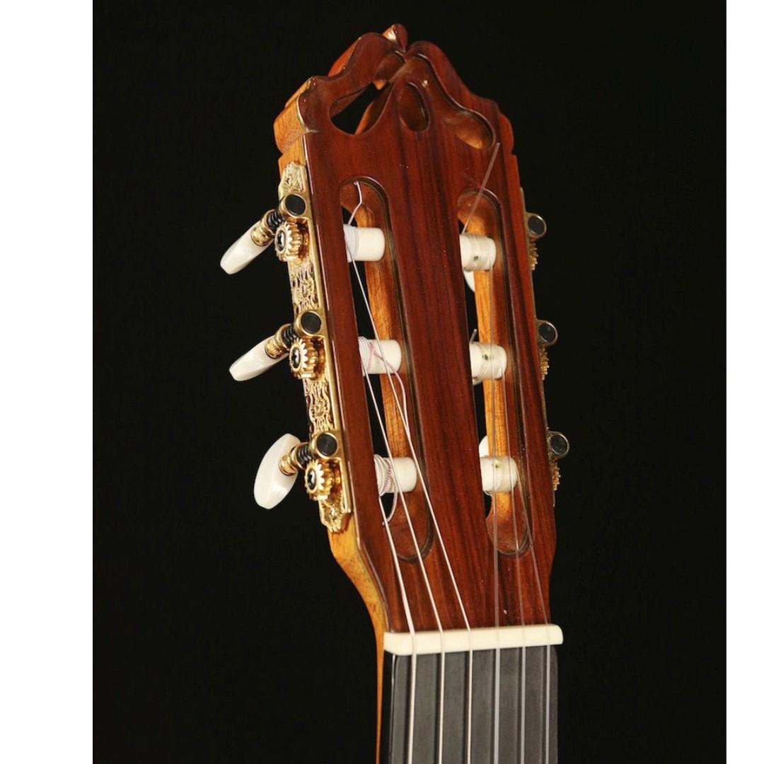 Esteve -Handcrafted Classical guitar w/Hard case ( GR-12 ), Hobbies ...