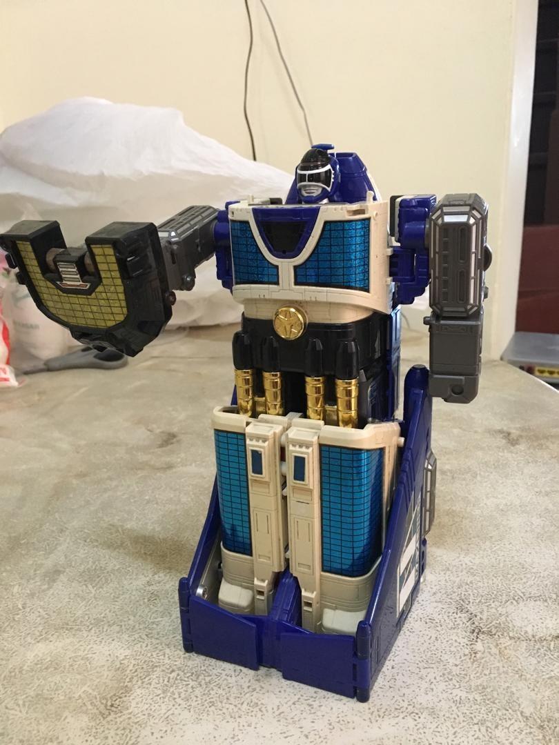 Power ranger lightspeed rescue robot - Kyuukyuu Sentai GoGoFive DX ...