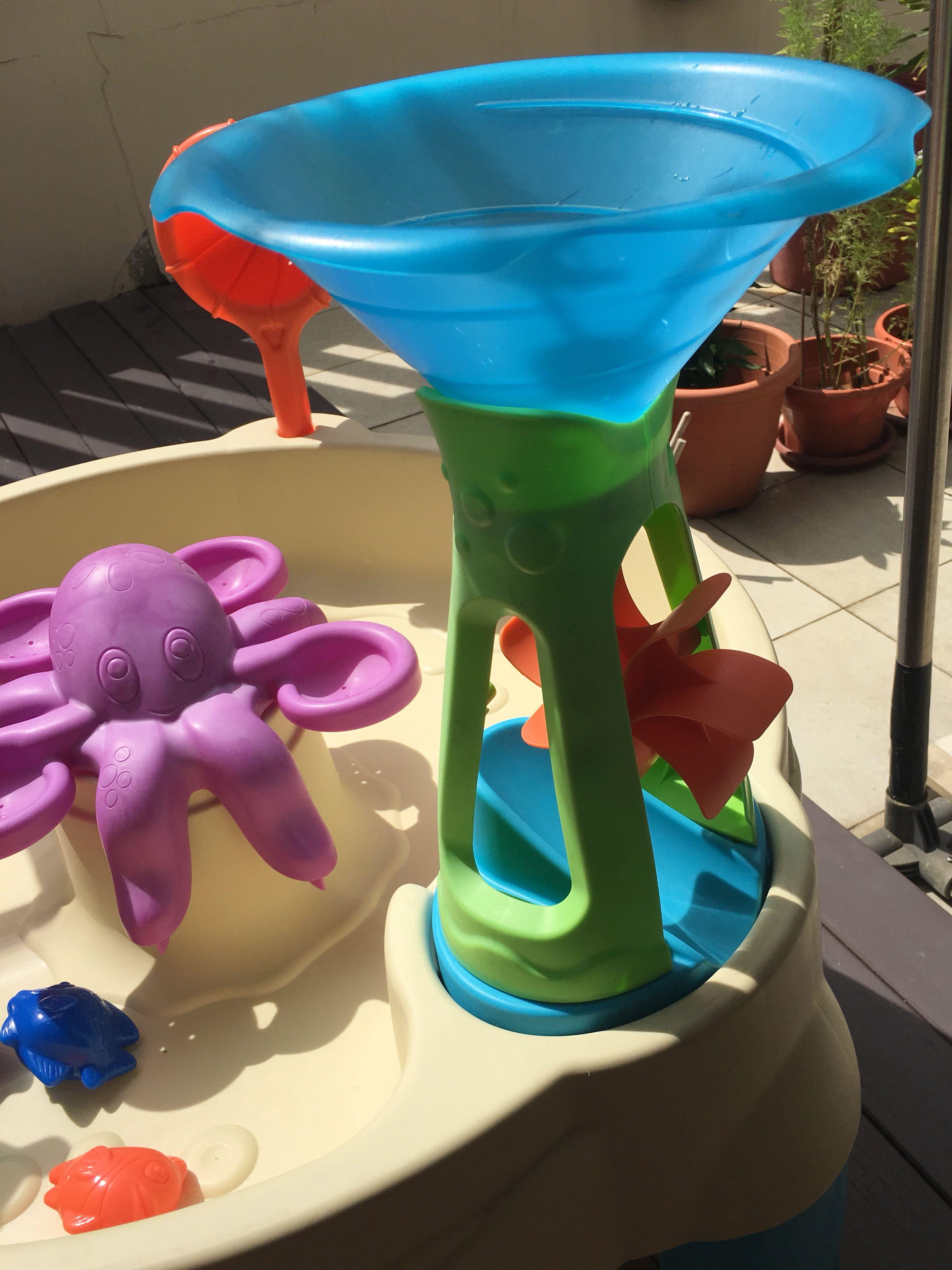 Preloved Step 2 whirl pool water play table, Babies & Kids, Baby ...