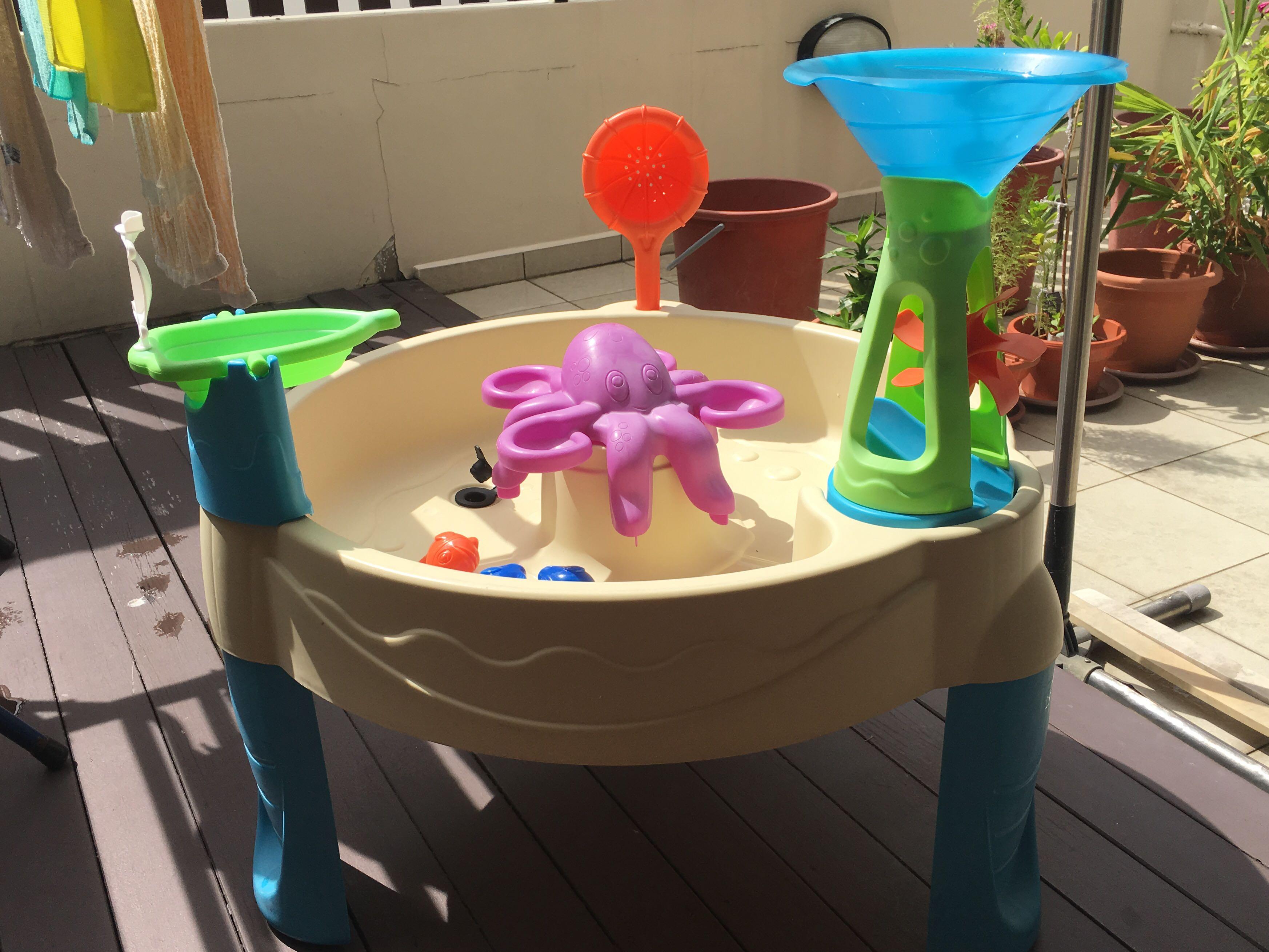 Preloved Step 2 whirl pool water play table, Babies & Kids, Baby ...