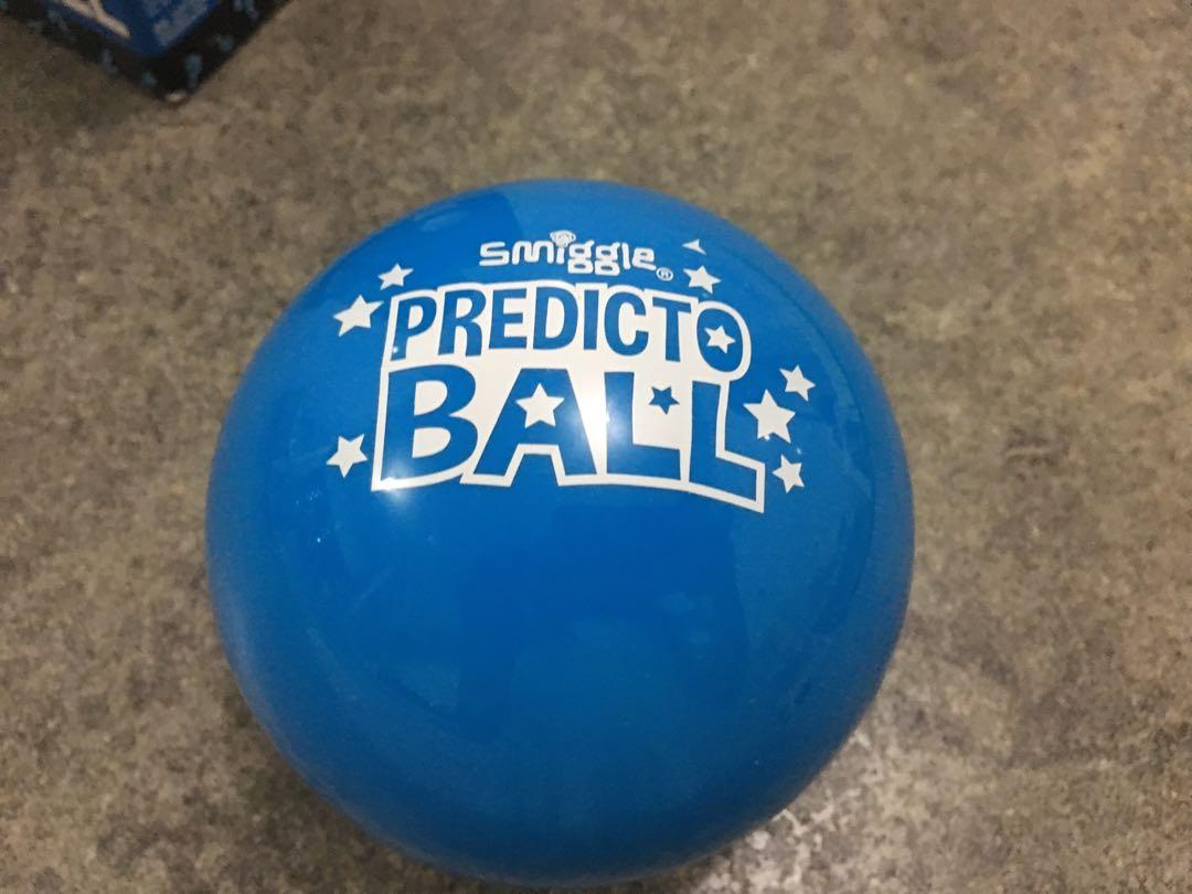 Smiggle Predicto ball, Hobbies & Toys, Toys & Games on Carousell