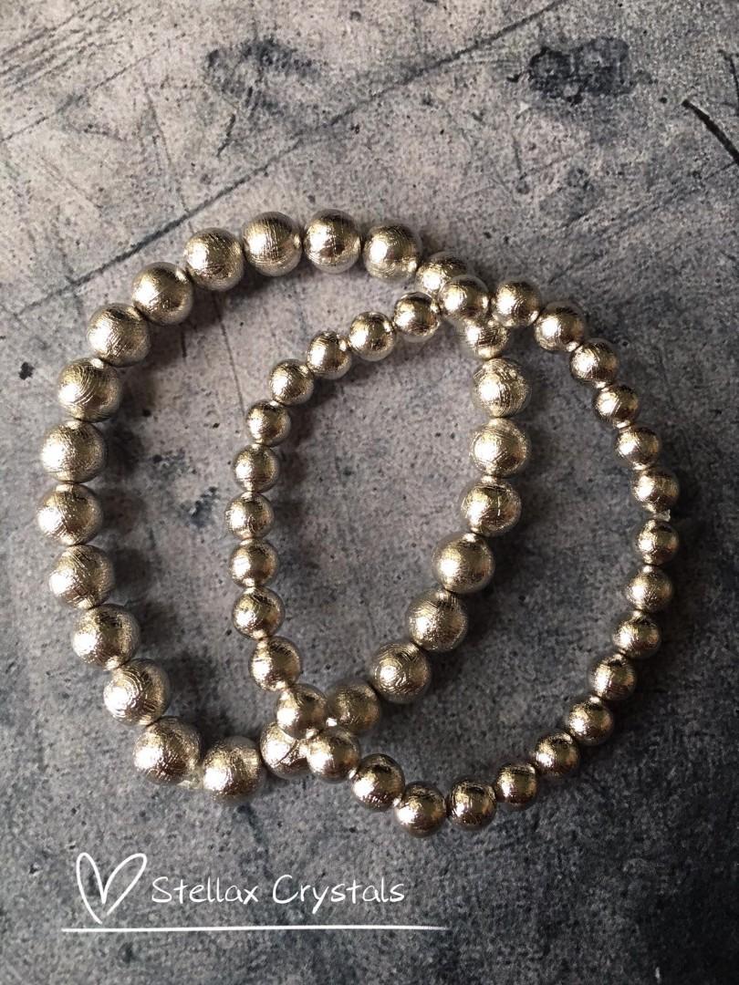 Stellax Crystals 天鐵 鎳鐵隕石 磒石 手串 手鏈, 女裝, 飾物及配件, 寶石、鑽石、水晶 - Carousell