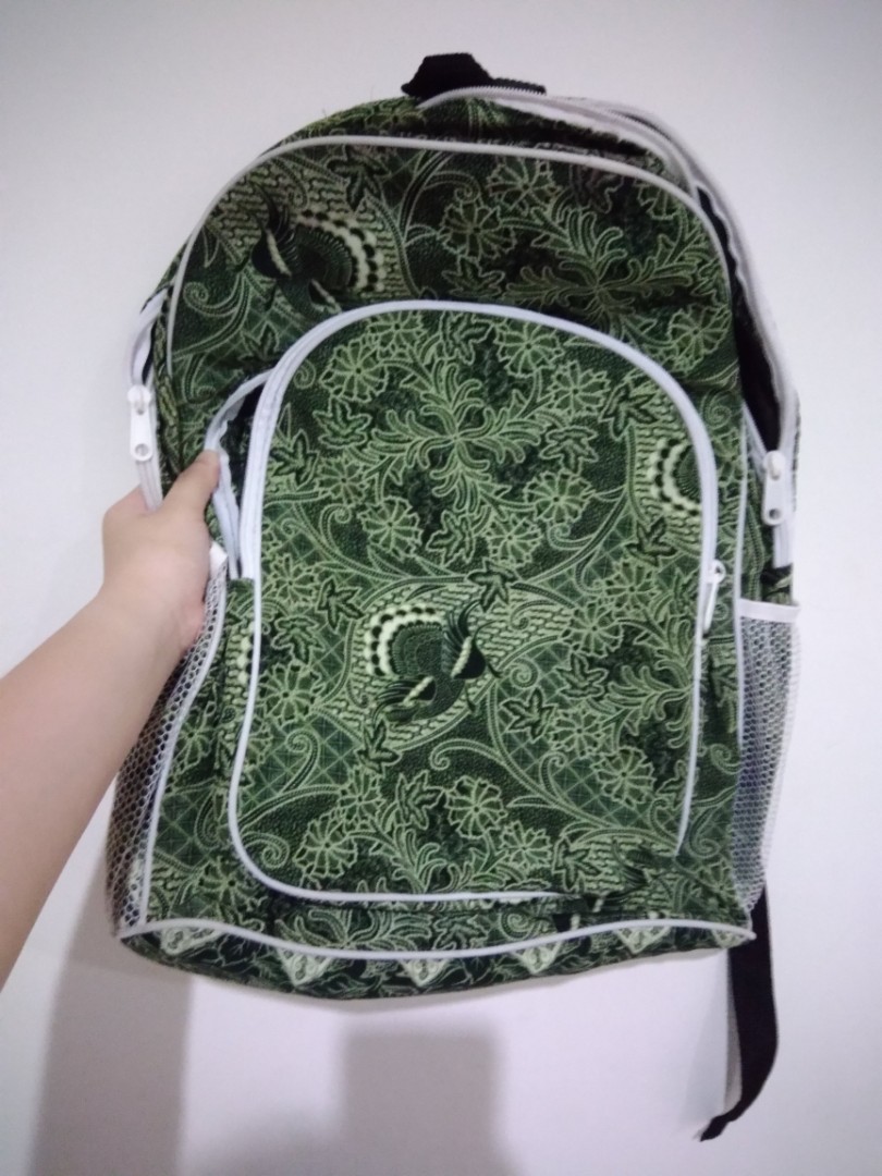 Tas backpack batik hijau asli dari Yogyakarta school bag, Barang Mewah, Tas & Dompet di Carousell