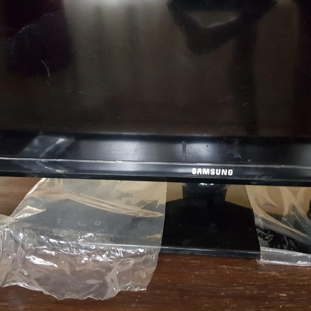 TV LED Samsung 32 Inc, Elektronik, TV & Perlengkapan Hiburan di Carousell