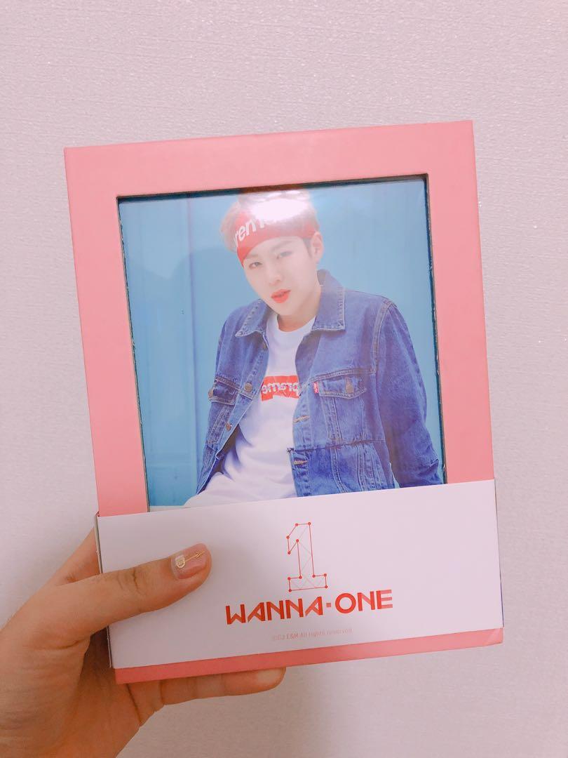 WANNA ONE 1X1=1 (TO BE ONE), Hobbies & Toys, Memorabilia & Collectibles ...