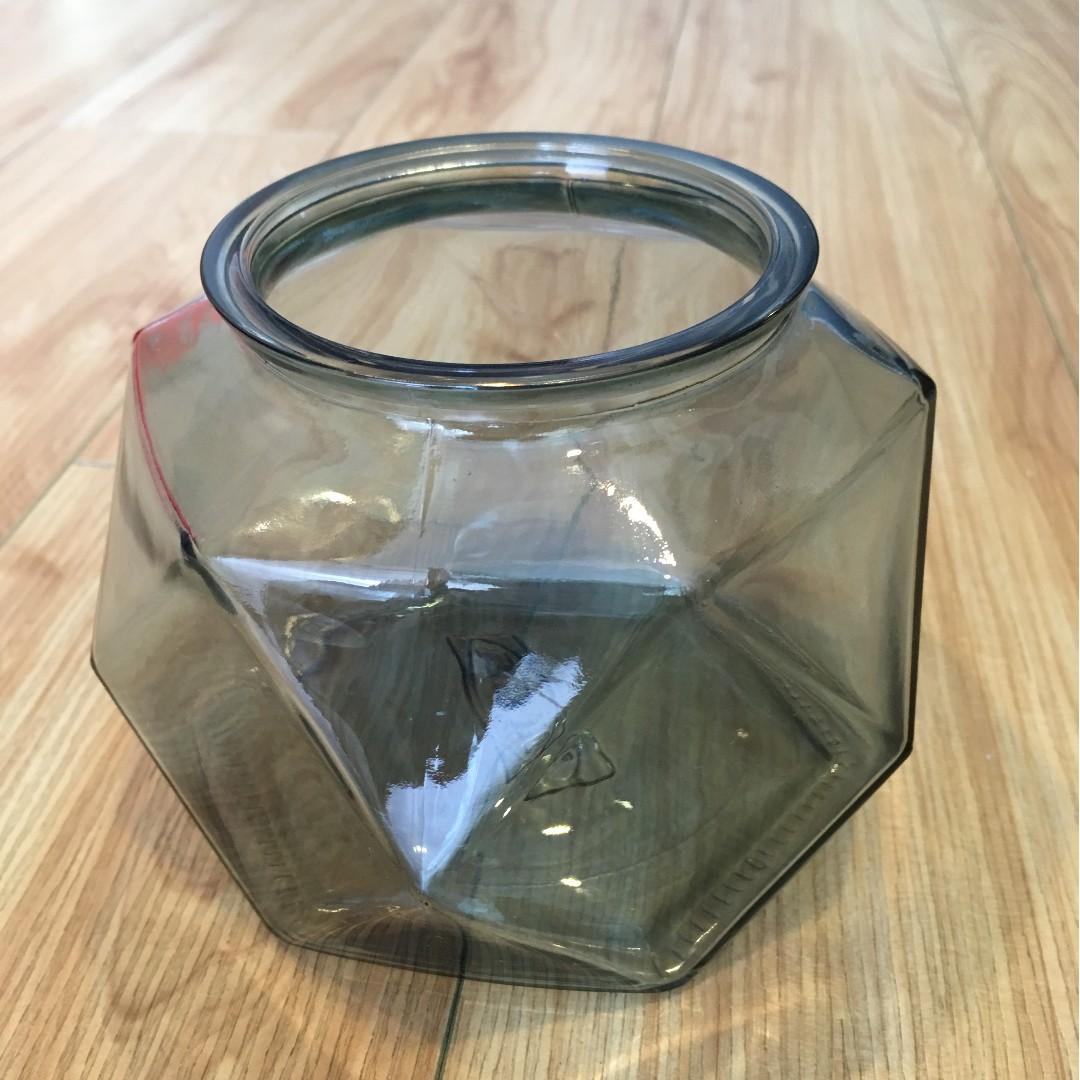pasu kaca gelap Dark Glass Vase #kemasraya, Furniture & Home Living ...