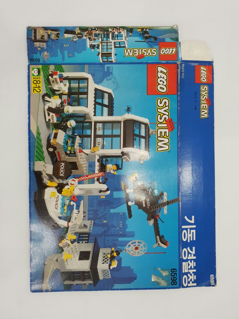 LEGO SYSTEM Police Station Set, Hobbies & Toys, Toys & Games on Carousell