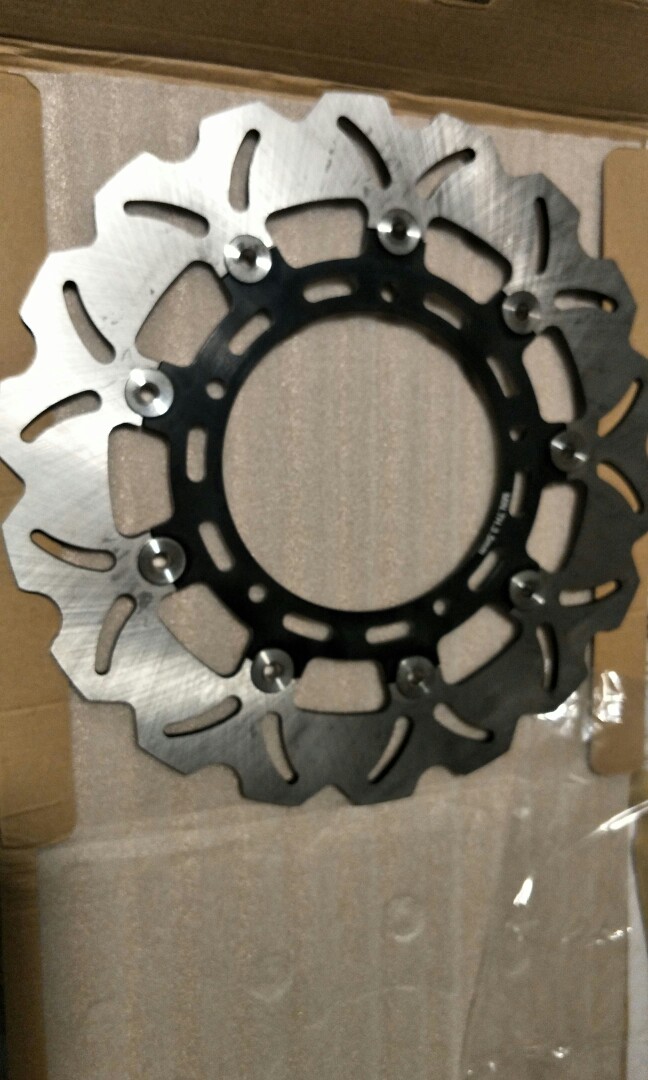 Yamaha YZF R1 FRONT ROTOR DISC (PAIR), Motorcycles, Motorcycle ...