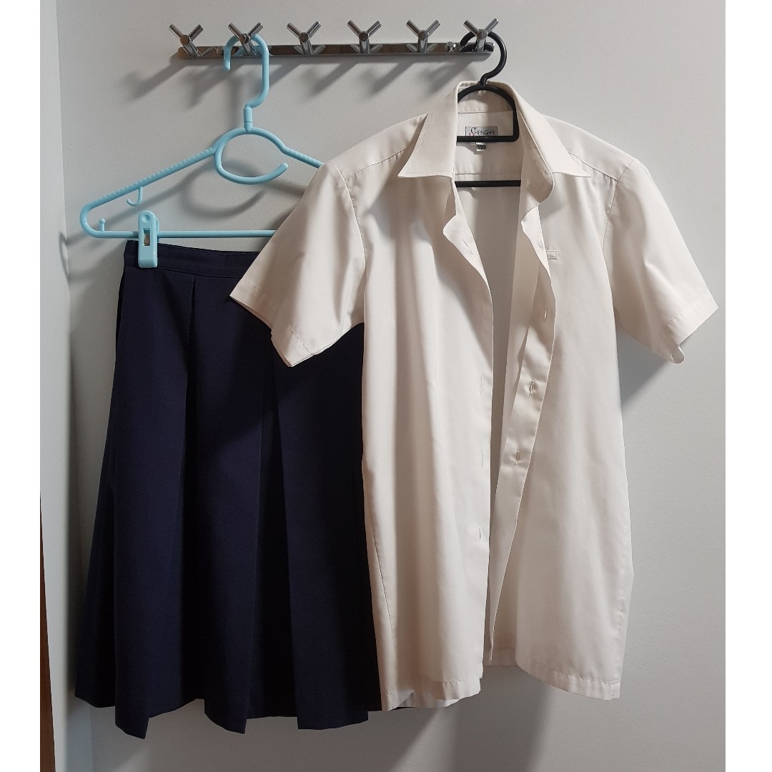 Dunman High School Female Secondary School Uniform Set, Women's Fashion ...