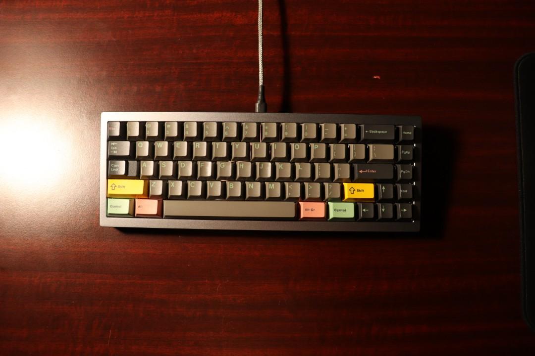 GMK Mint Dolch with Accent mods. Keycaps, Computers & Tech, Parts ...