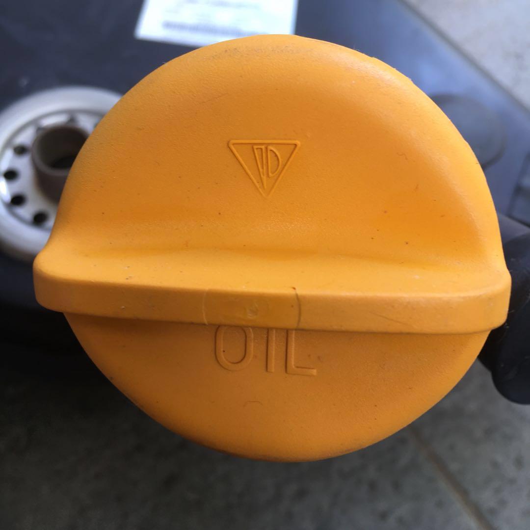 Porsche 930 engine oil tank for classic Aircooled 911 Turbo 93010700604 ...