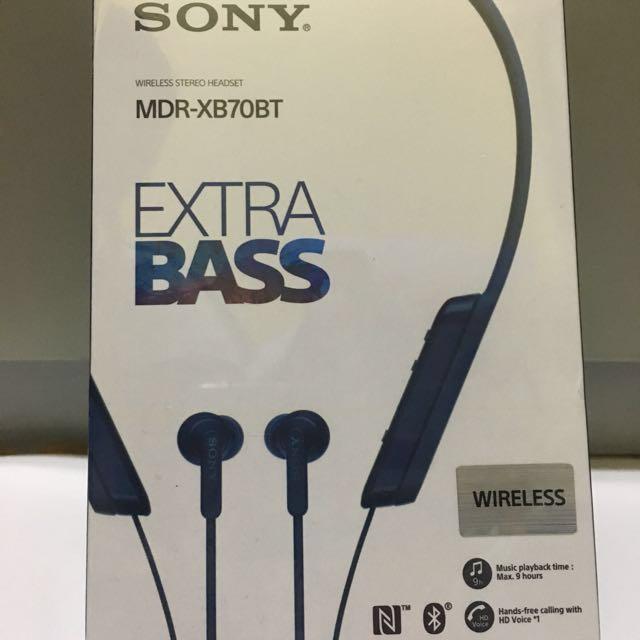 SONY hands-free 藍芽耳機, 男裝, 運動服裝 - Carousell