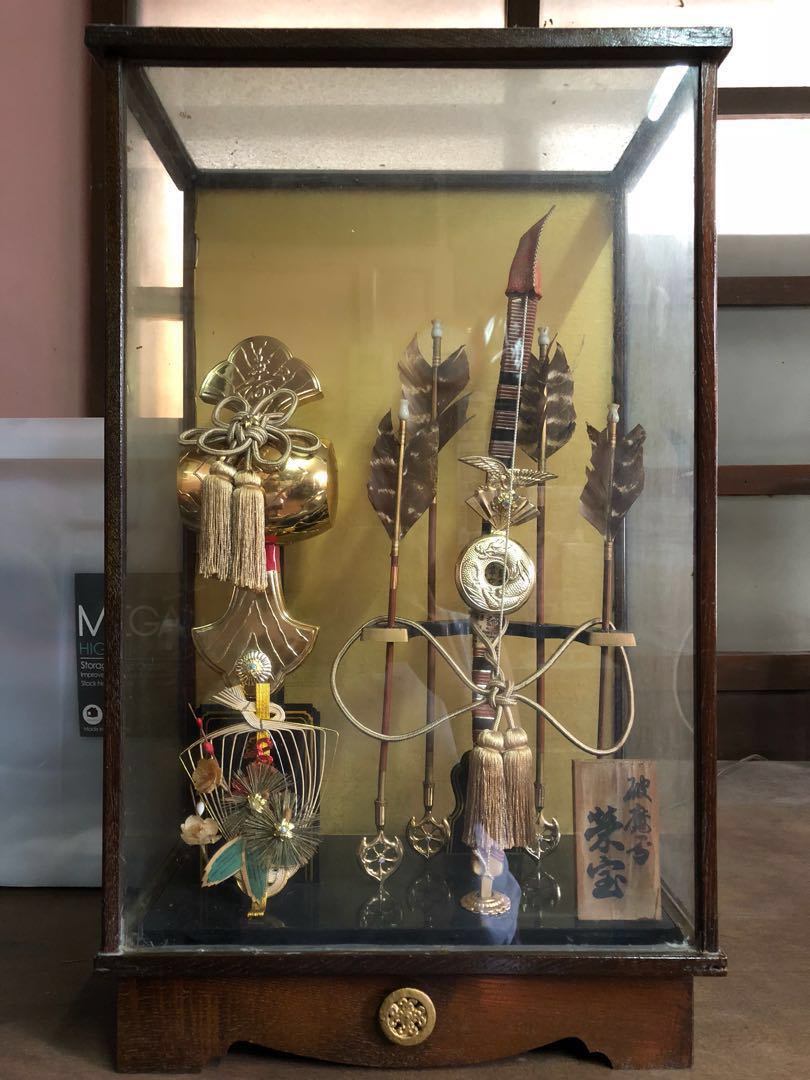 Vintage Japanese Display with Music Box, Hobbies & Toys, Memorabilia ...