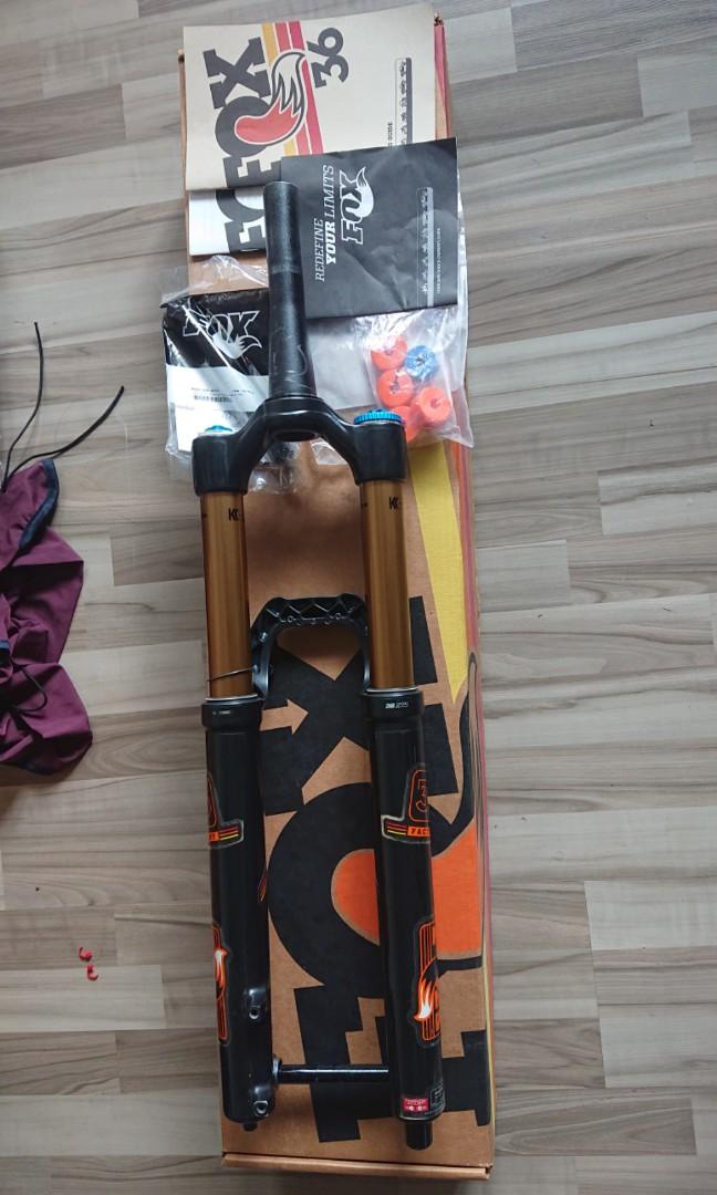 Fox 36 27.5 HSC/LSC Kashima Coated front suspension, Sports Equipment ...