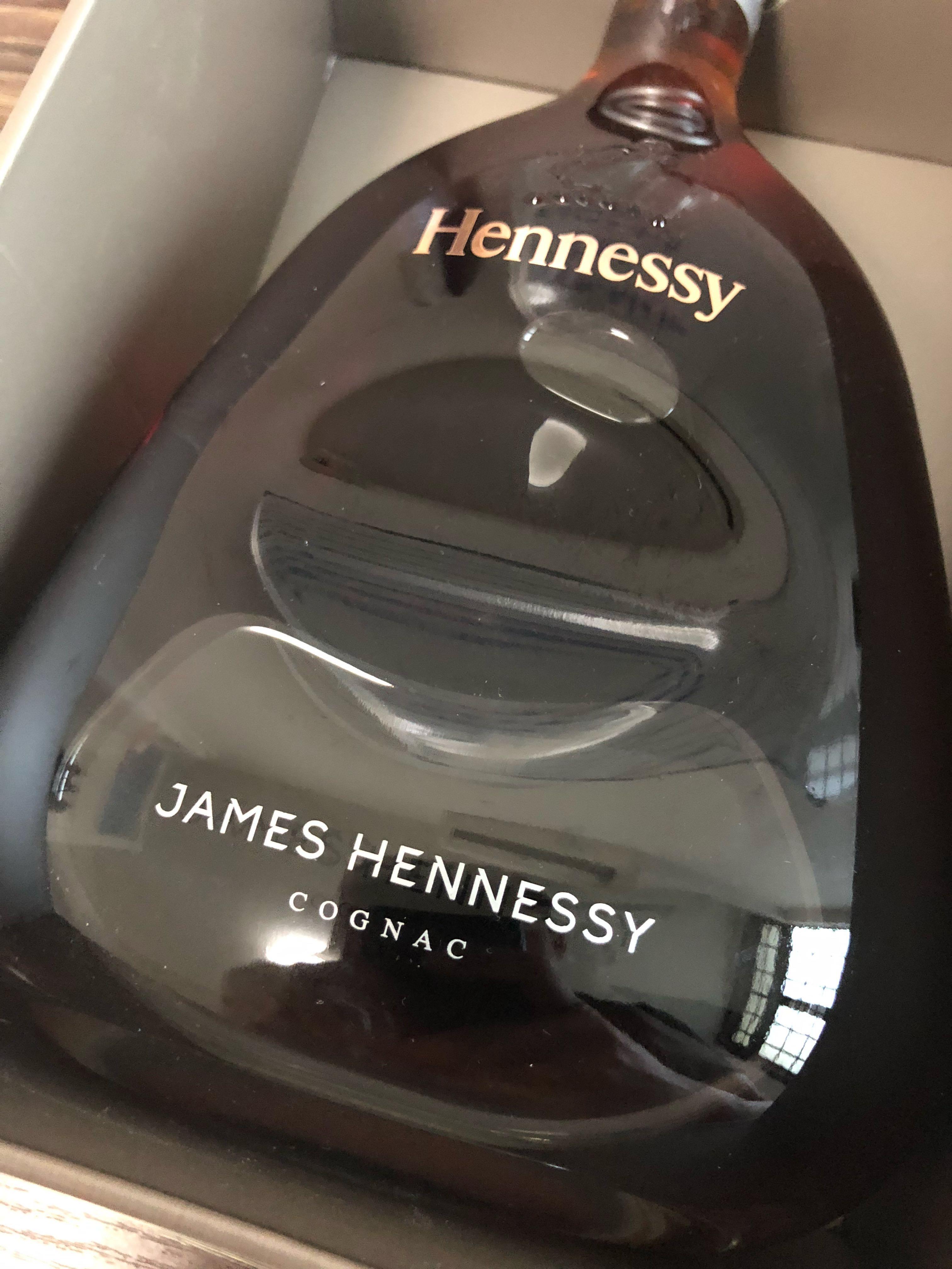 James Hennessy Cognac 1L, Food & Drinks, Alcoholic Beverages on Carousell
