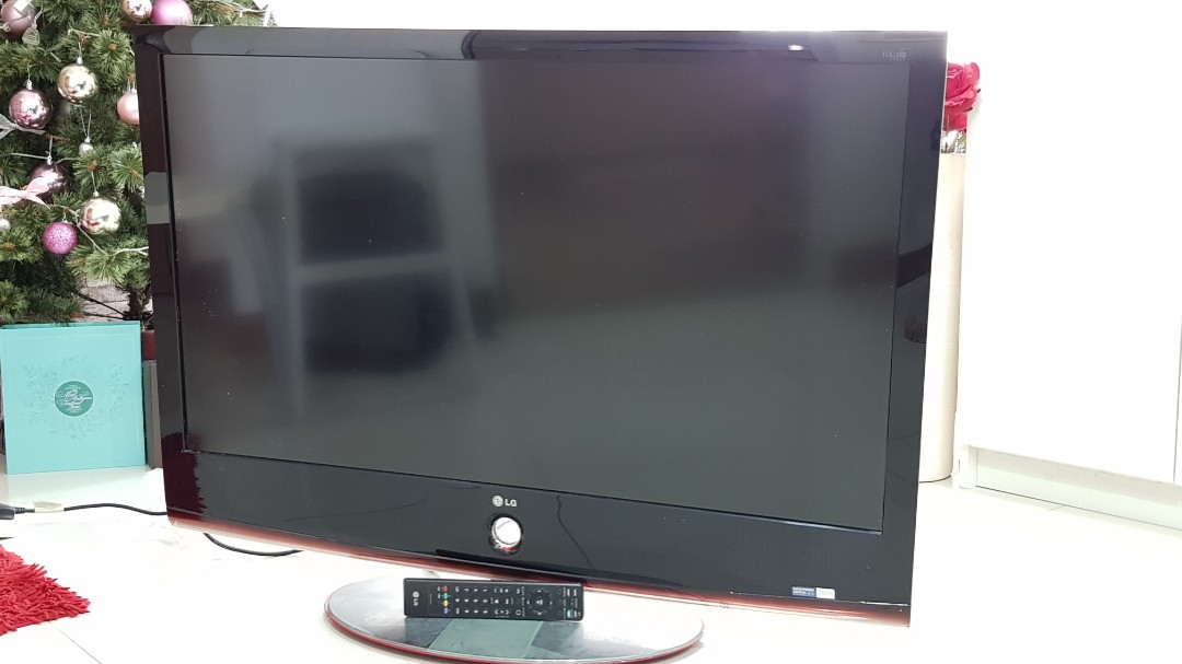 LG LCD TV Full HD 1080 42" 42LH70YR, TV & Home Appliances, TV ...