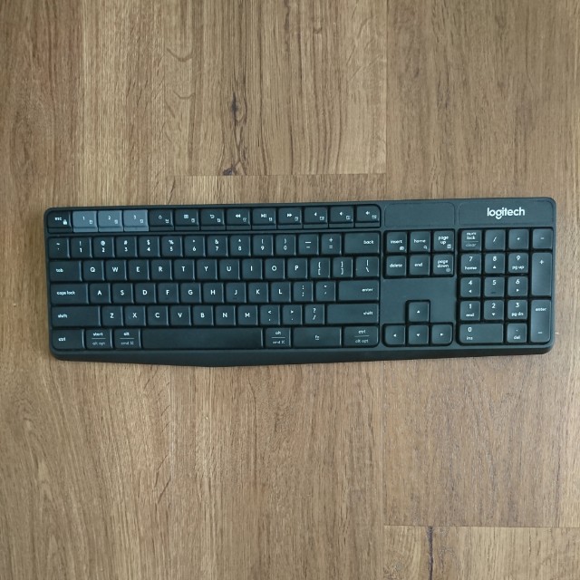 Logitech Keyboard K375s Computers And Tech Parts And Accessories Computer Keyboard On Carousell