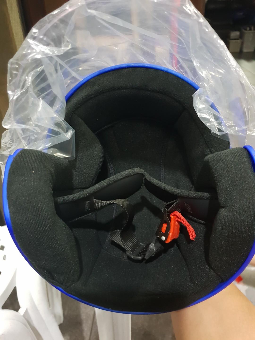 Motortrade Helmet, Motorbikes on Carousell