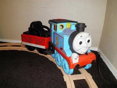 Peg Perego Thomas the Train, Hobbies & Toys, Books & Magazines ...