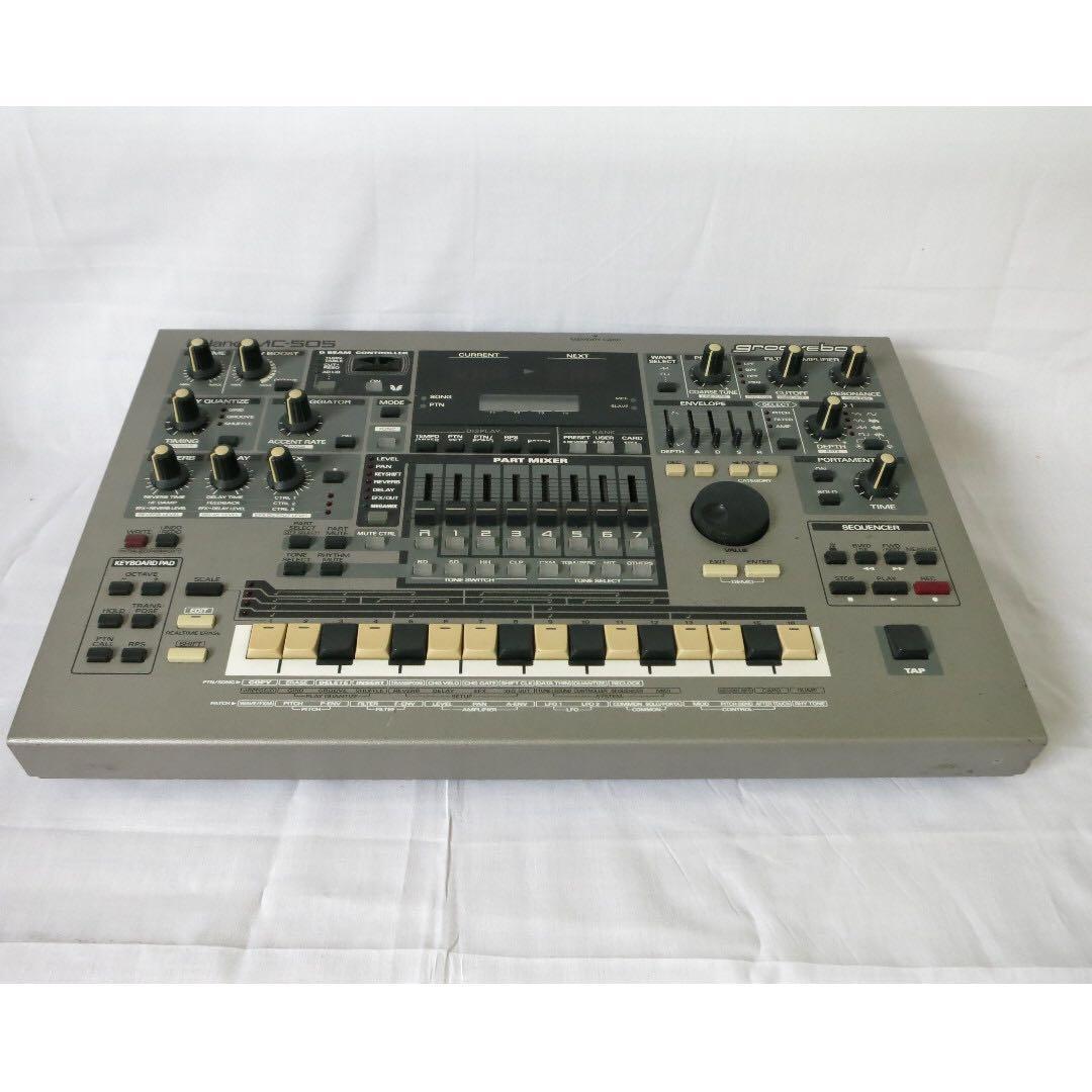 Roland MC 505, Hobbies & Toys, Music & Media, Musical Instruments on ...