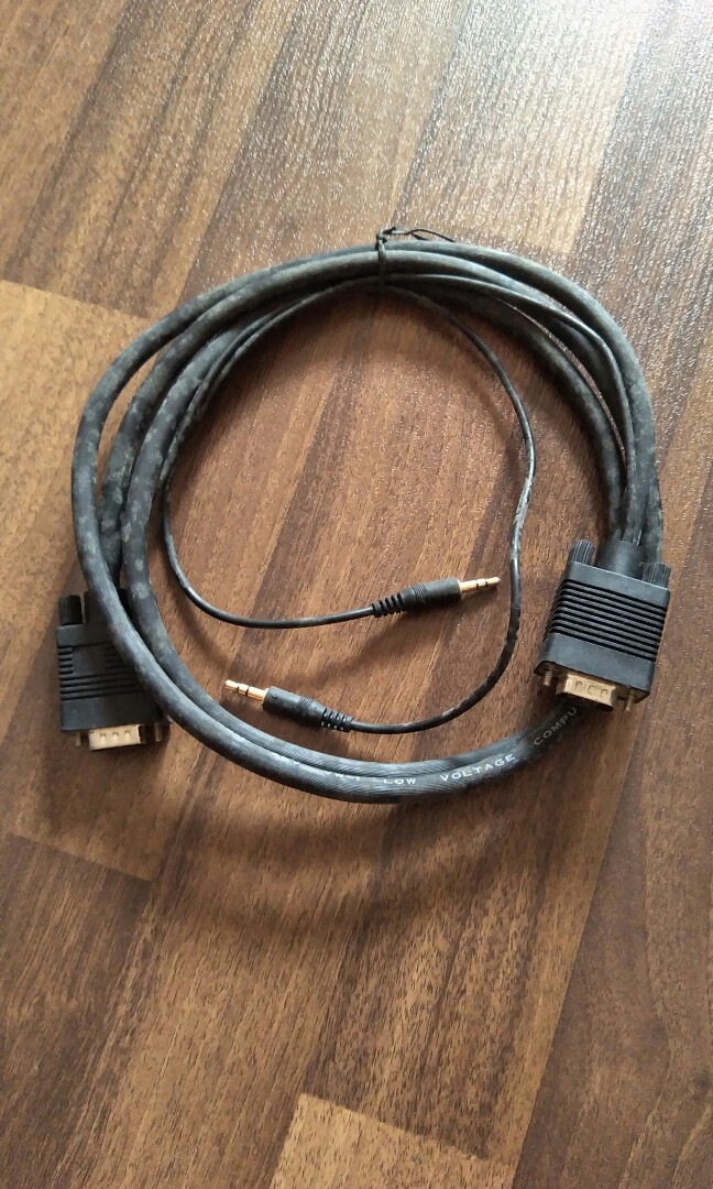 VGA Cable with Audio jack, Computers & Tech, Parts & Accessories ...