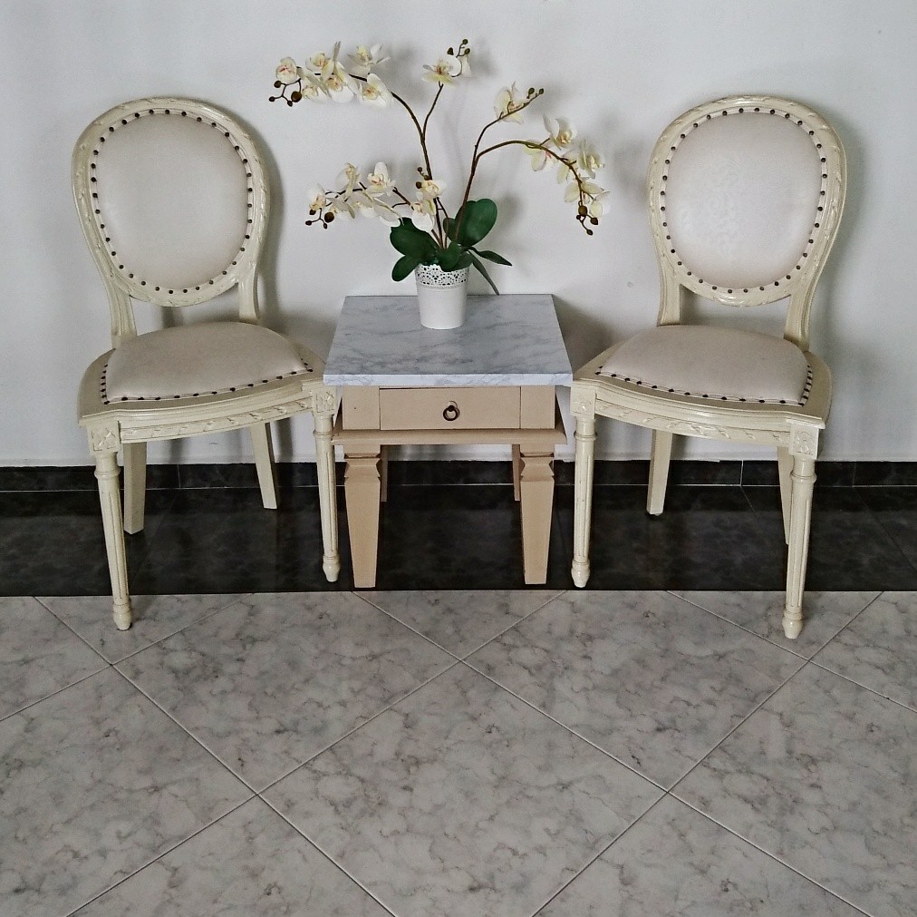Victorian Chair, Furniture & Home Living, Furniture, Chairs on Carousell