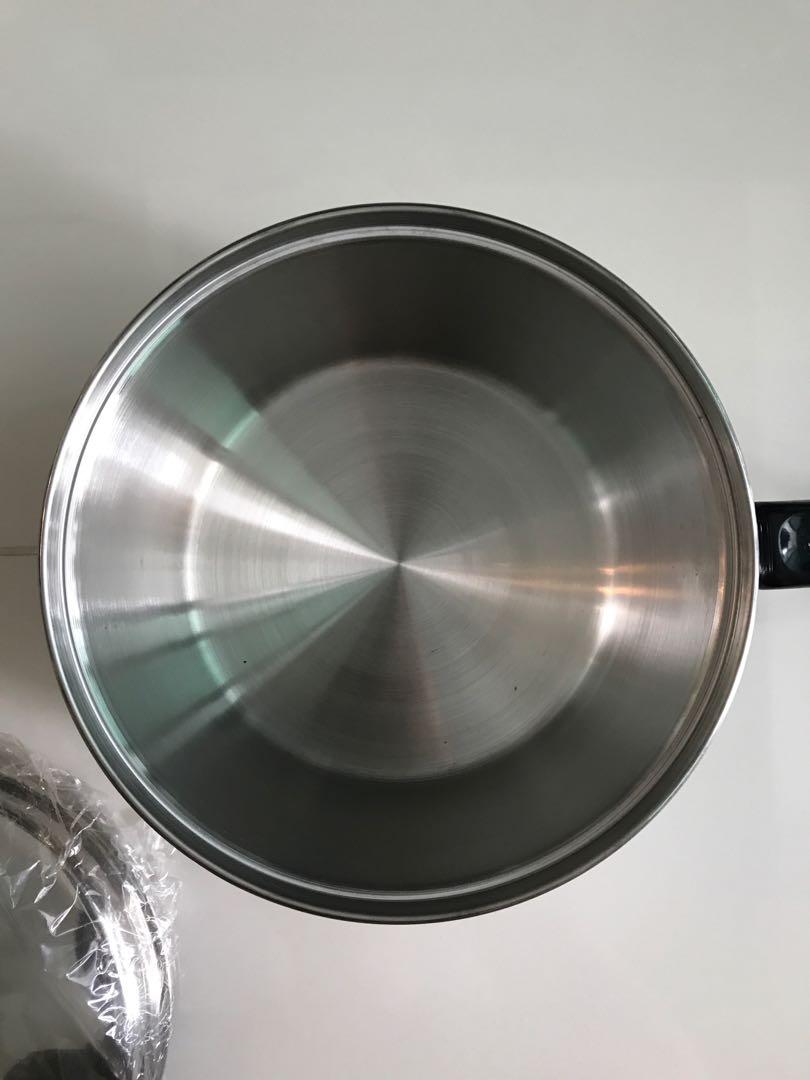 Brand New Zebra Pot with Handle, Furniture & Home Living, Kitchenware ...