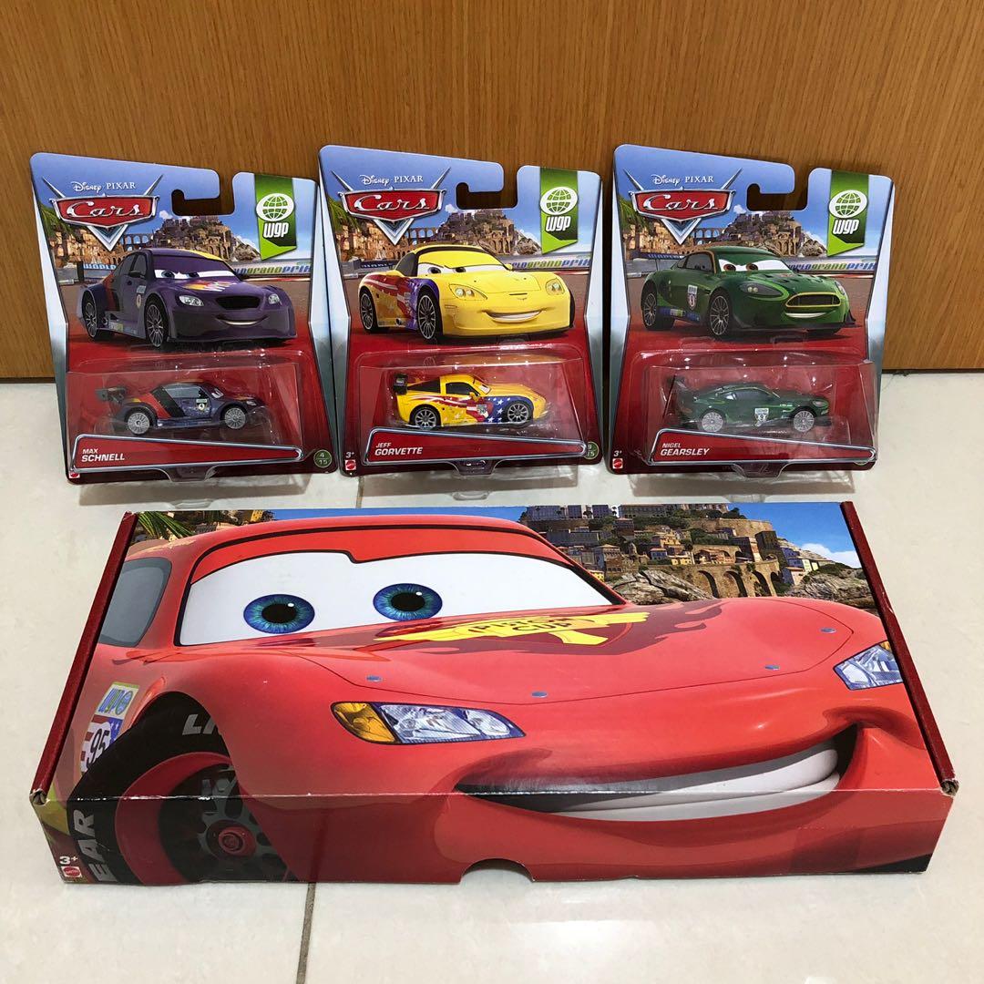 Disney Pixar Cars Jeff Gorvette Nigel Gearsley Max Schnell Christmas ...