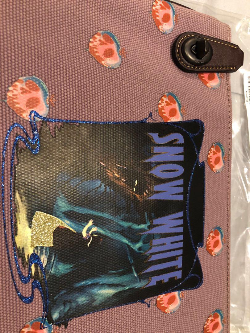 Disney x Coach Snow White Pouch, Women's Fashion, Bags & Wallets ...