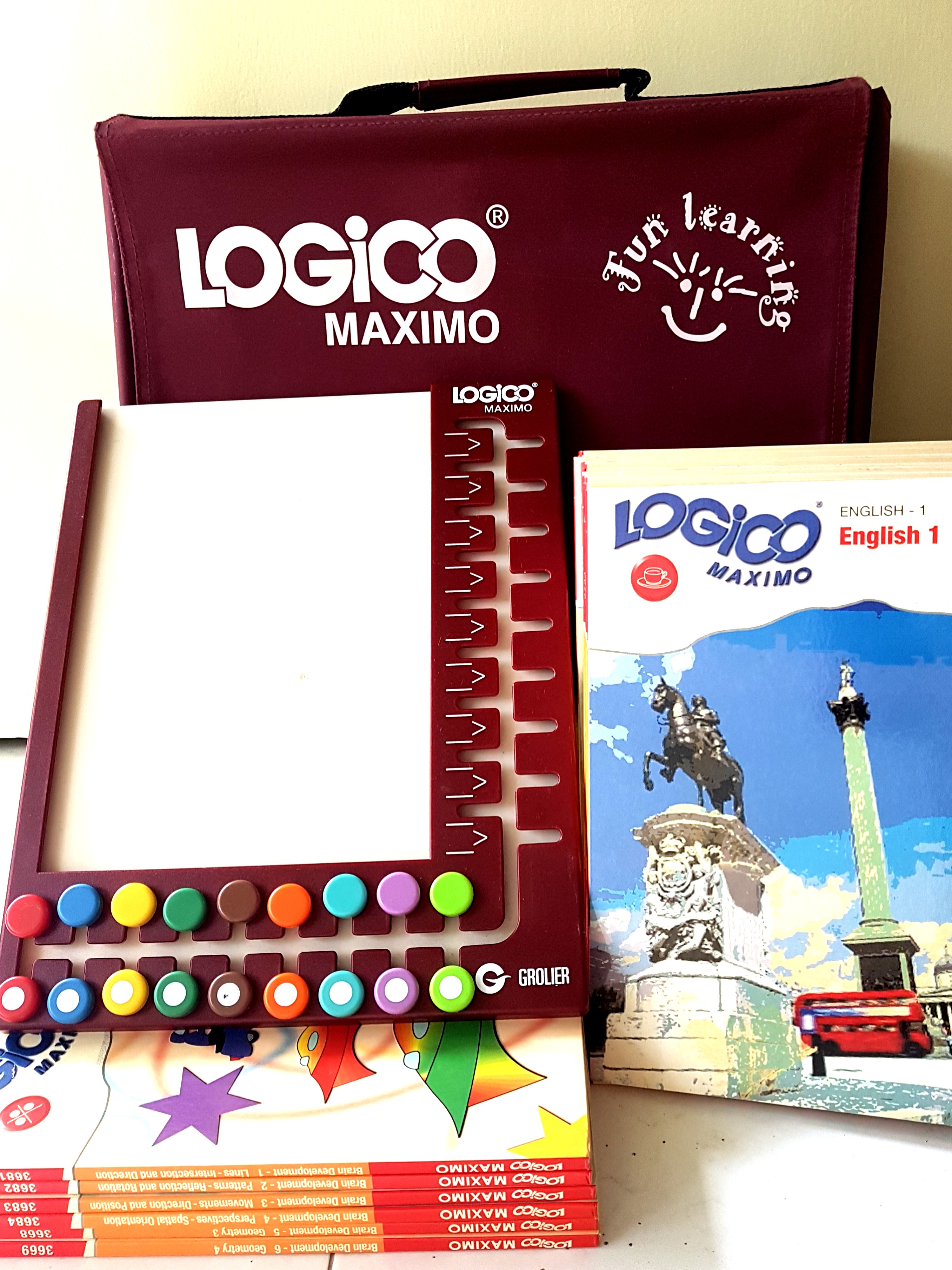 Grolier Logico Maximo, Hobbies & Toys, Books & Magazines, Children's ...
